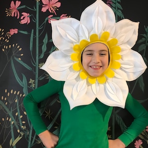 Flower Costume / Be a Flower! / Flower Headpiece and Leaf 'paws ...