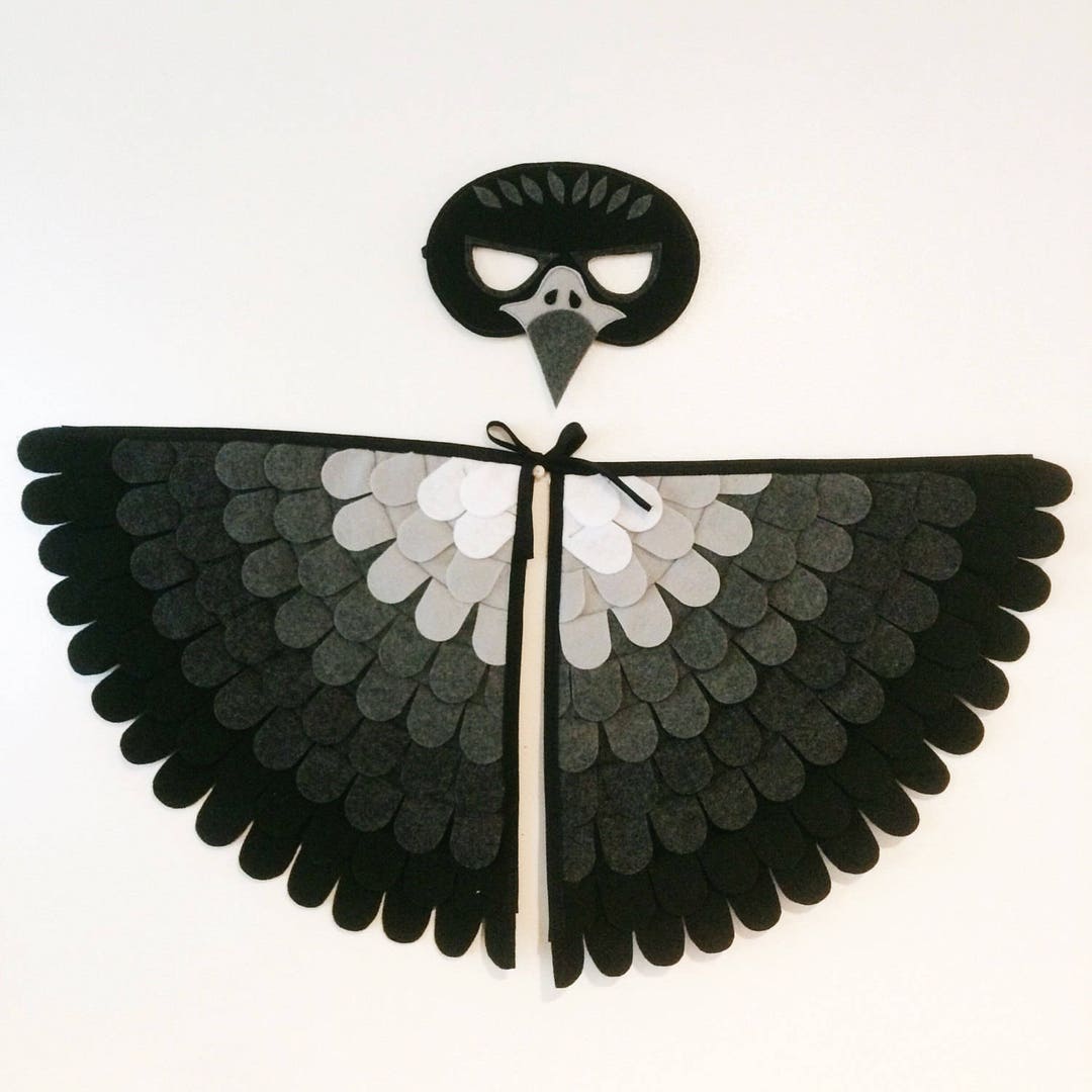 Vulture Costume Set // Be a Bird! // Wings and Mask // Tree + Vine - Etsy