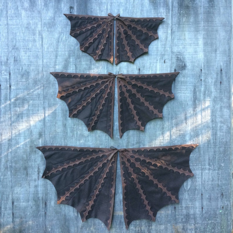 Bat Costume Set / Bat Mask and Fun Flappable Wings / Fly Like - Etsy