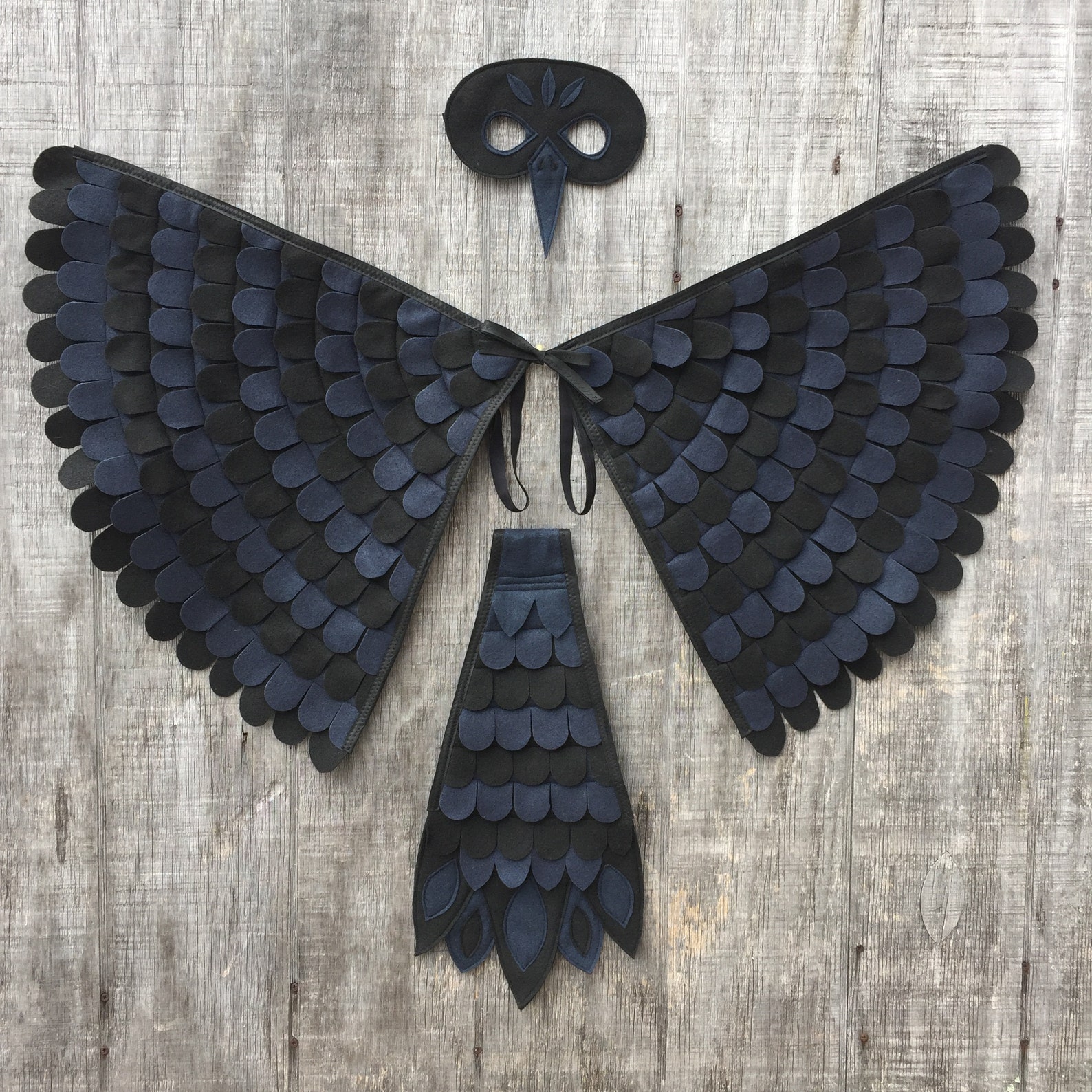 Conjunto de disfraz de cuervo de 3 piezas / Máscara feroz, cola y alas ...