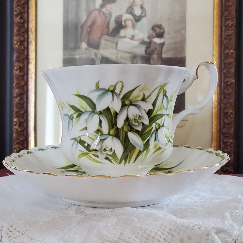 January Tea Cup - Etsy