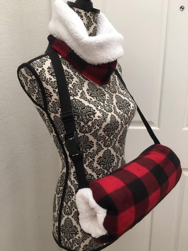 Buffalo Plaid Checked Hand Muff. Sherpa Hand Muffs, Buffalo Plaid ...