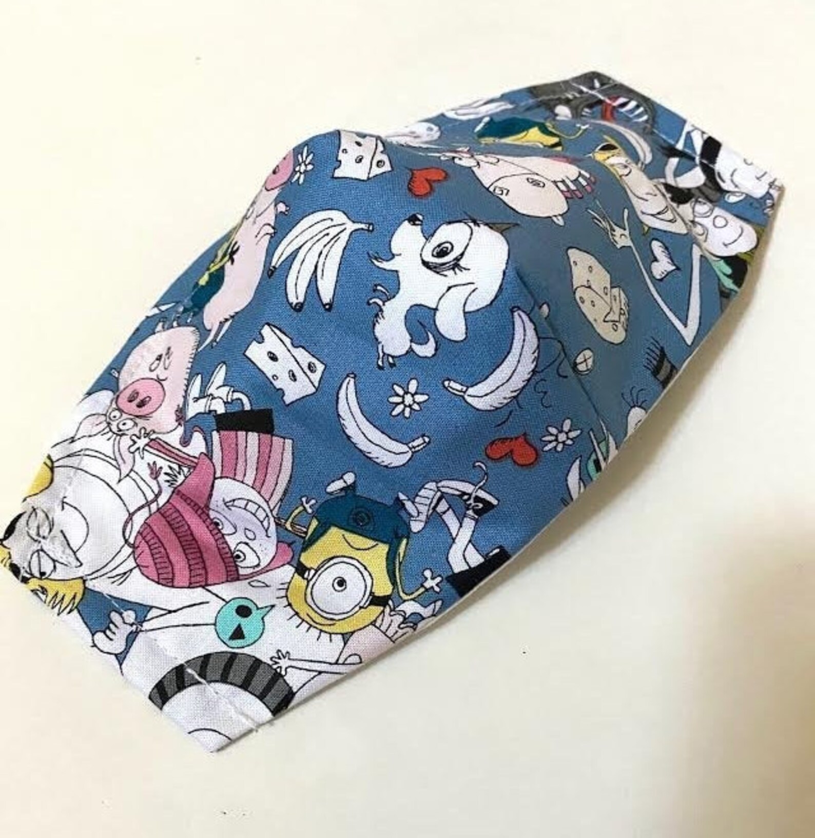Minions Fabric Mask, Despicable Me Face Mask, Despicable Me 3 Layer ...