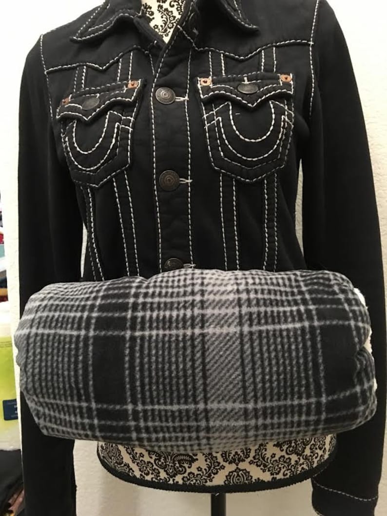 Hand Muff, Sherpa Hand Muffs, Luxe Fleece Fabric Muff, Gray & Black ...