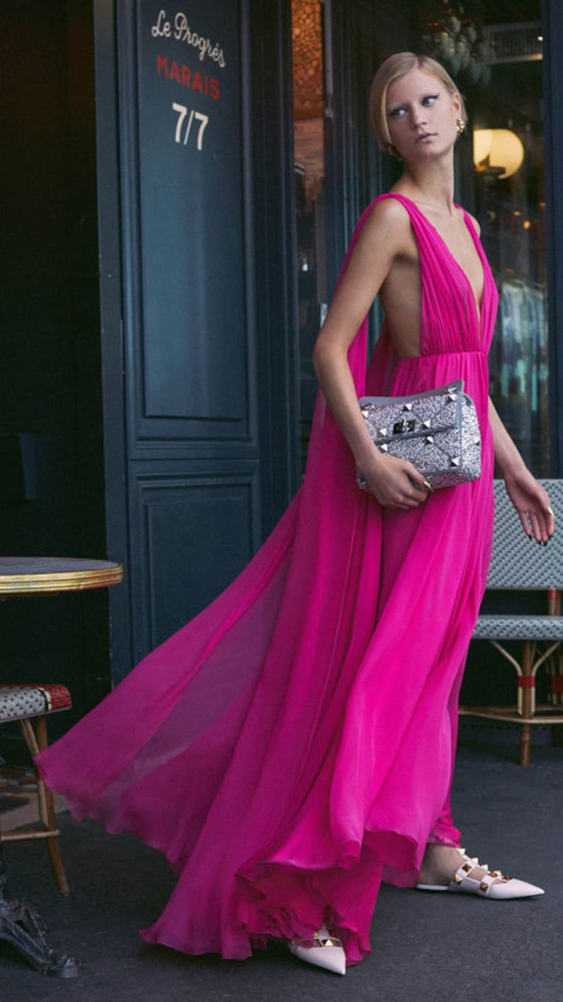 1970s Goddess Gown Emanuel Ungaro Design. Full Gathered Skirt. - Etsy