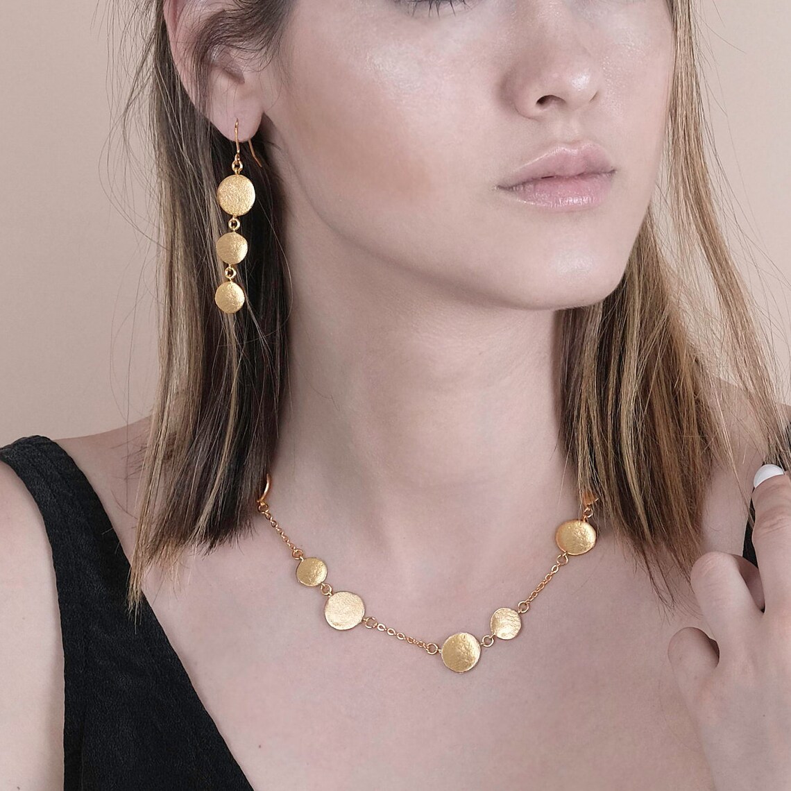 Gold Dot Delicate Necklace Gold Short Necklace Gold Dot - Etsy