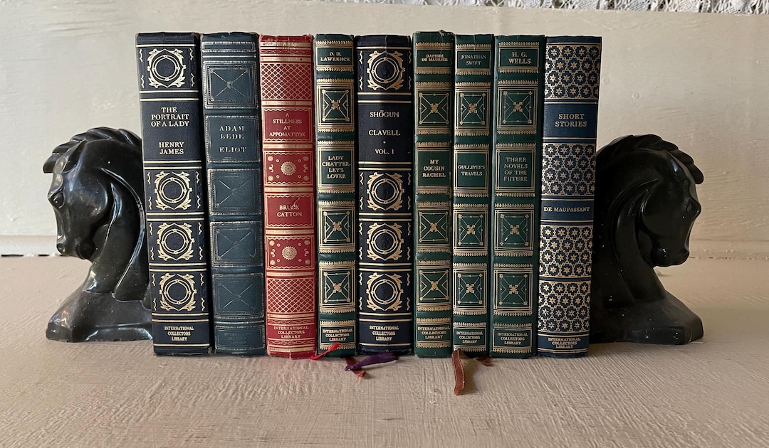 Vintage Book Set, 9 Ornate Volumes, International Collector's Library ...