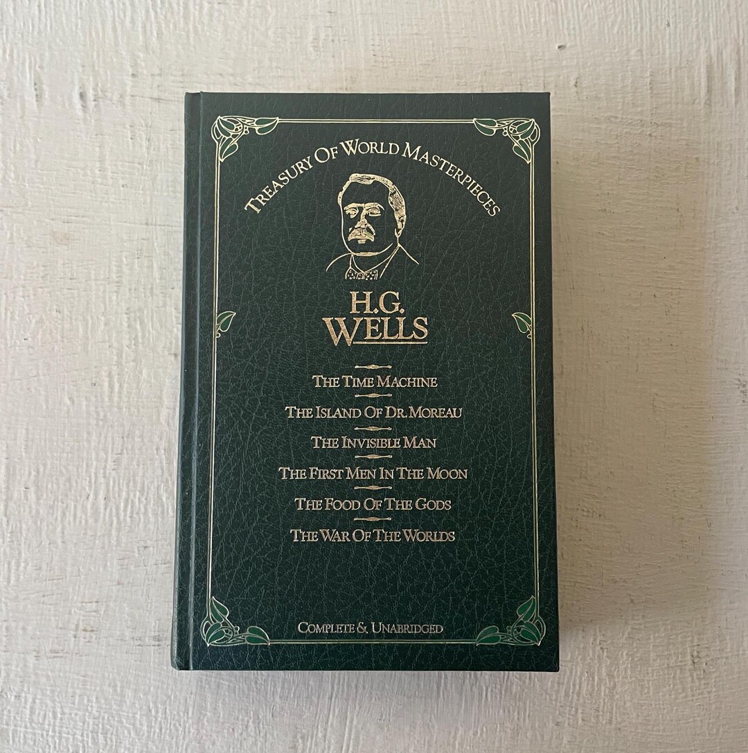 Vintage Book, H G Wells, Treasury of World Masterpieces, Octopus Books ...