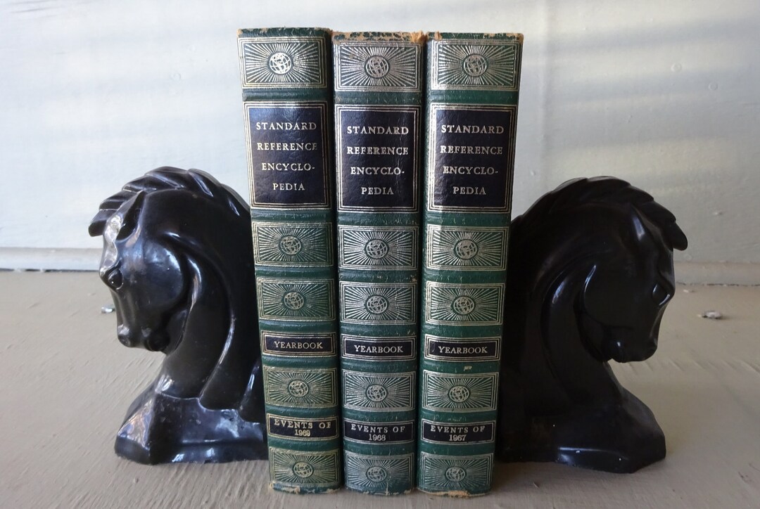 Vintage Book Set, Standard Reference Encyclopedia Yearbooks, 1967-1969 ...