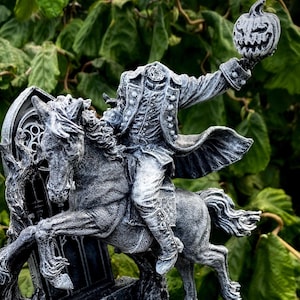 Headless Horseman Riding Statue, Hand Painted Resin Sculpture | Gothic ...