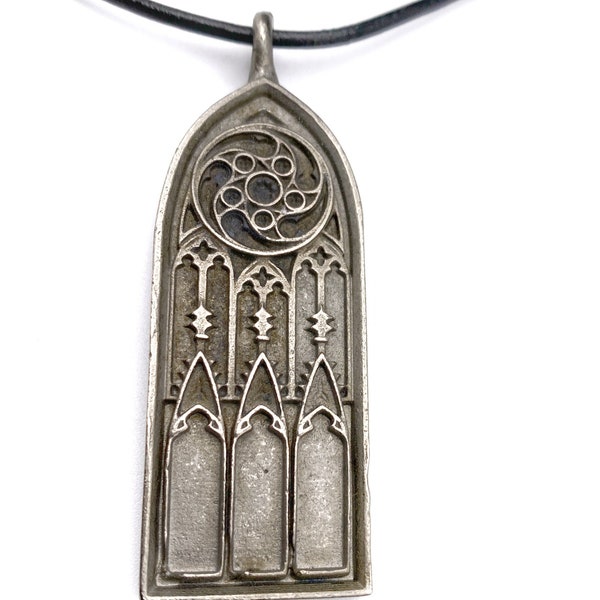 Gothic Pendant - Etsy