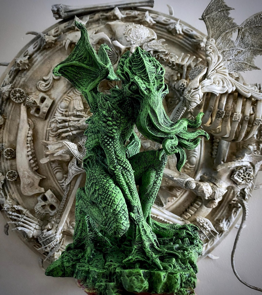 H.P. Lovecraft’s Cthulhu Rising Statue, Hand Painted Sculpture | Cthulhu Mythos Monster Figurine ...