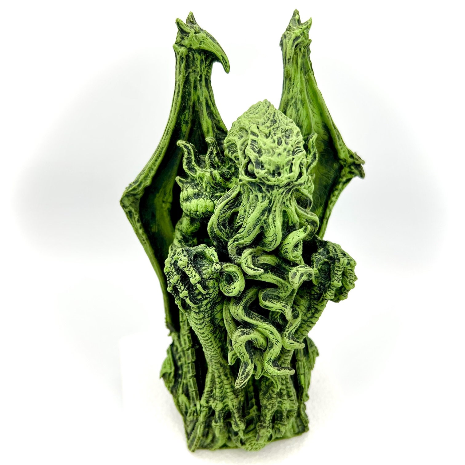 Cthulhu Enthroned Statue, Hand Painted Resin Sculpture | Cthulhu Mythos ...