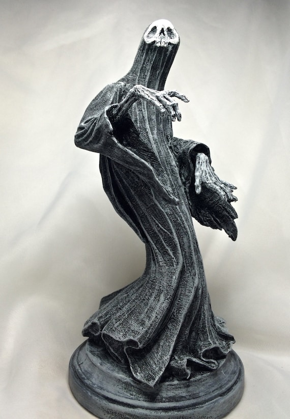 Wraith Statue Design by Abigail Larson | Etsy