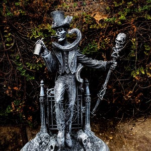 Baron Samedi, Voodoo Loa of Death Statue, Hand Painted Resin Sculpture ...