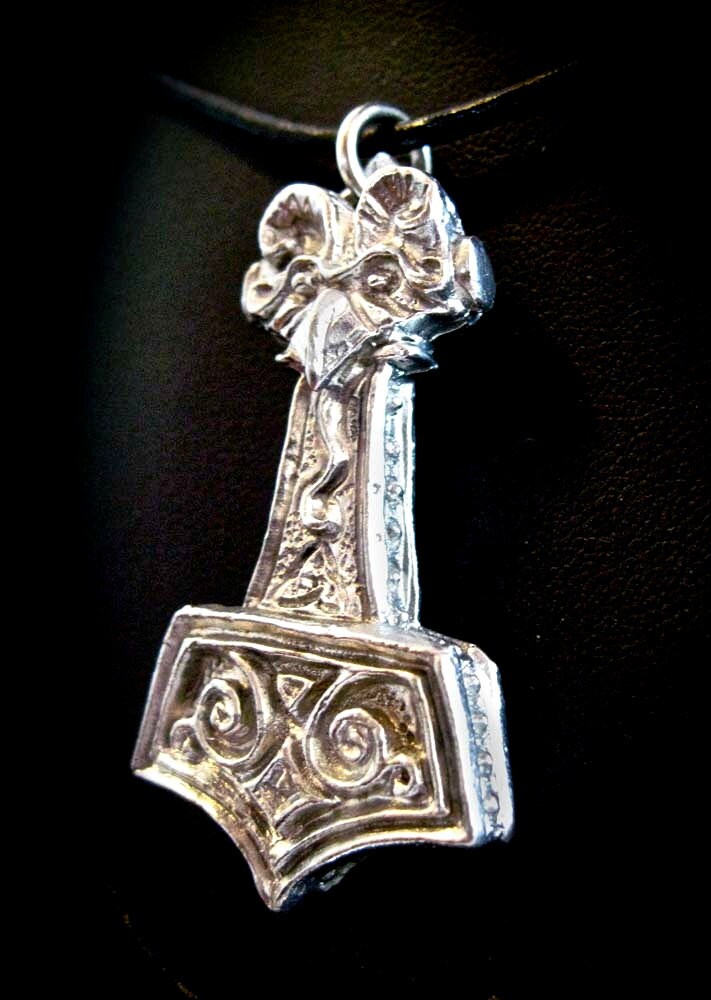 Thor's Hammer Pendant - Etsy