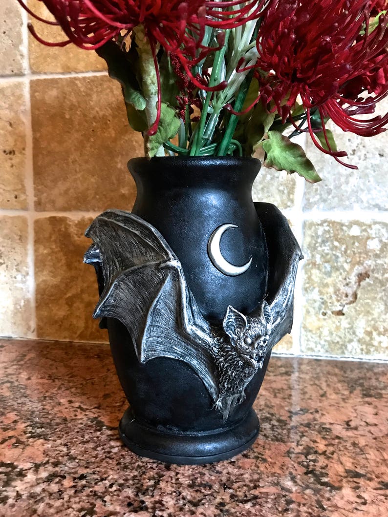 Vampire Bat Vase - Etsy