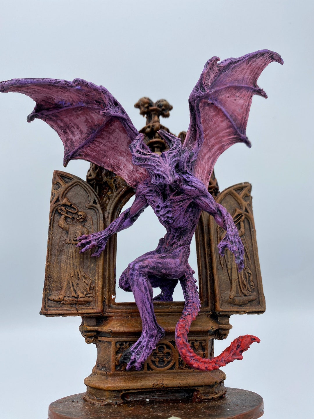 H.P. Lovecraft's Nightgaunt Statue, Full Color Sculpture | Cthulhu ...
