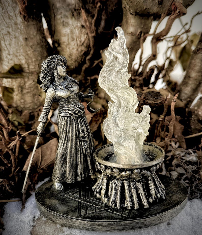 Witch’s Sabbath Statue: Circe, Hand Painted Resin Sculpture With LED ...