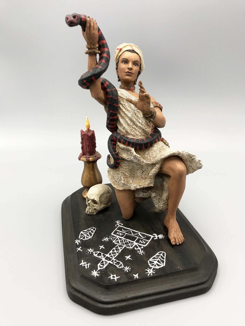 Marie Laveau, Voodoo Queen of New Orleans Statue, Full Color Resin ...
