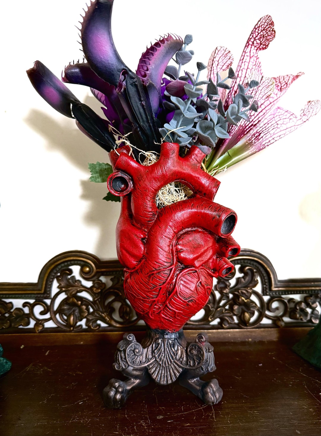Anatomical Heart Vase, Red Finish | Unique Gothic Home Decor | Resin ...