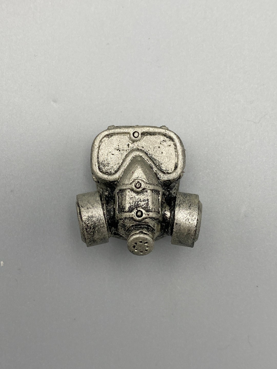 Respirator Gas Mask Magnet, Hand Painted Resin Sculpture | Gothic Post ...