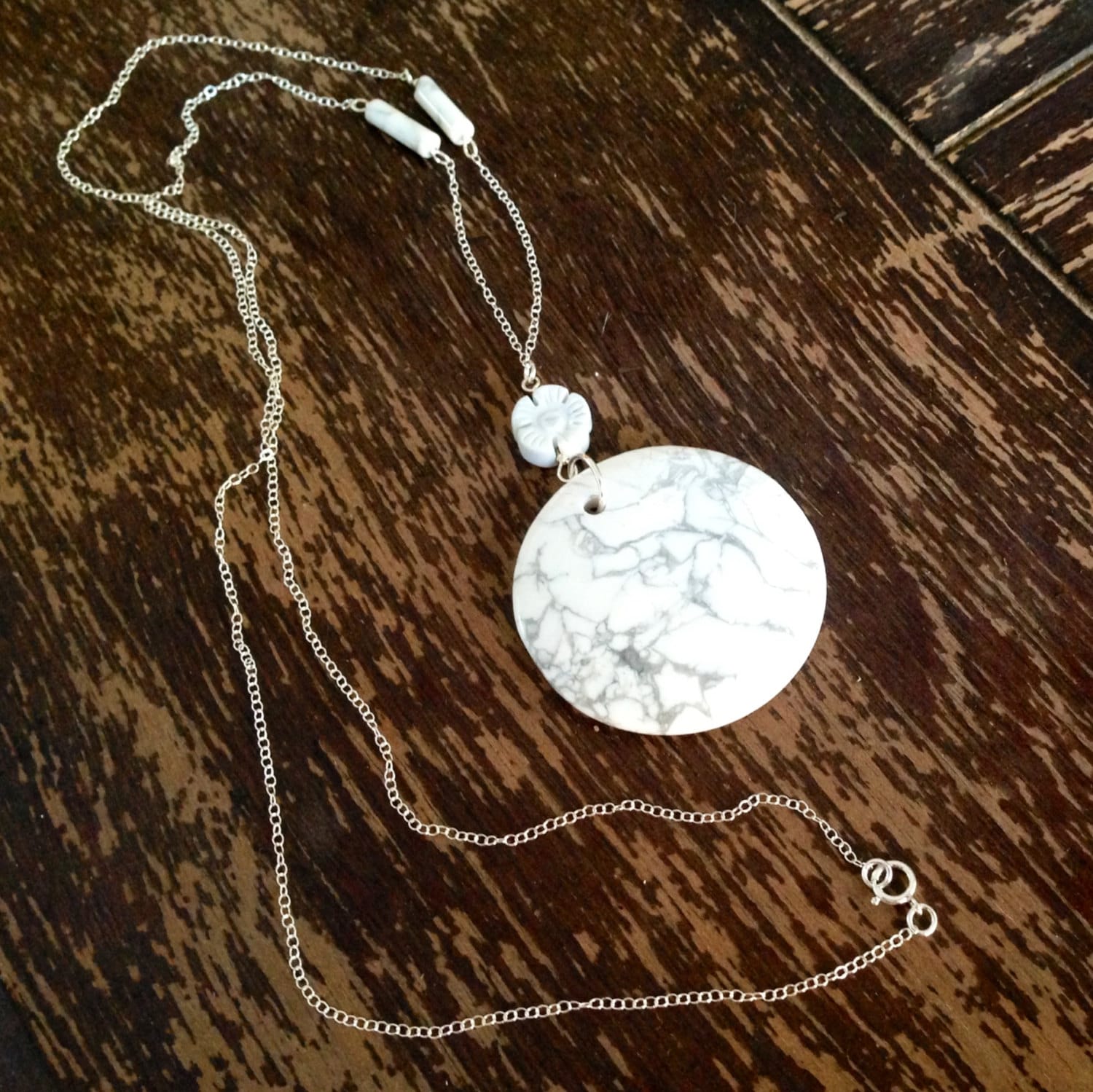 White and Gray Necklace - Howlite Jewelry - Long Gemstone Jewellery ...
