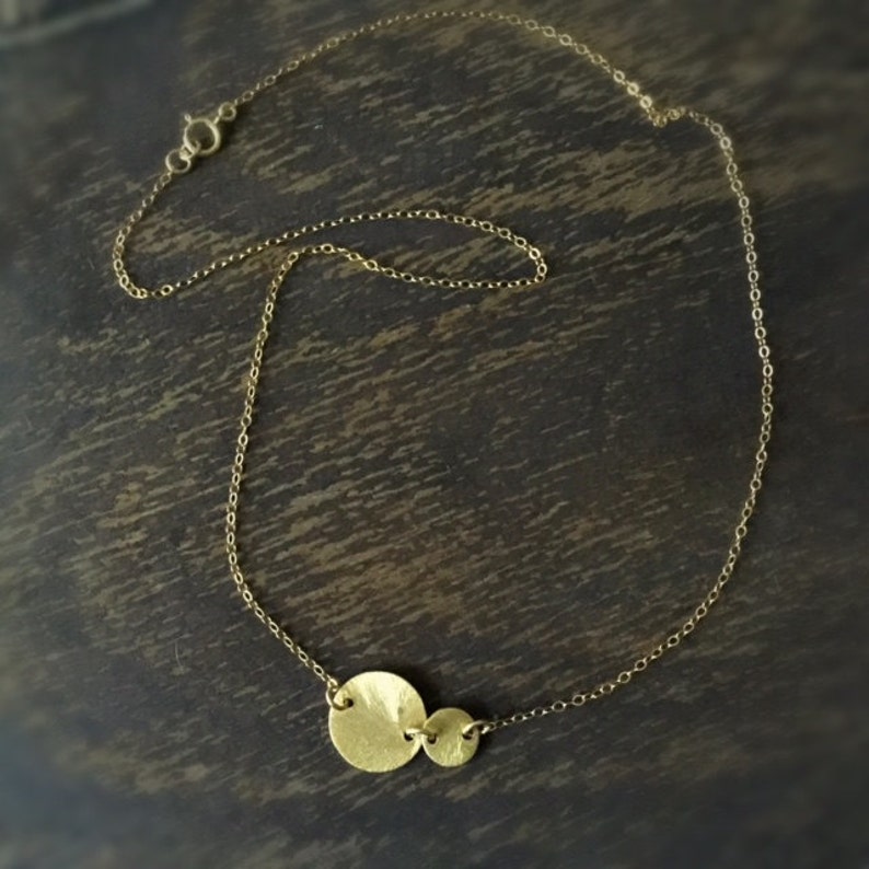 Gold Necklace - Disc Jewelry - Chain Jewellery - Fashion - Trendy - Etsy