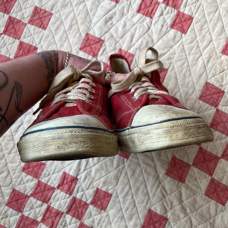 Vintage 1970s 1980s Puma Red Canvas and White Rubber Sneakers Running ...