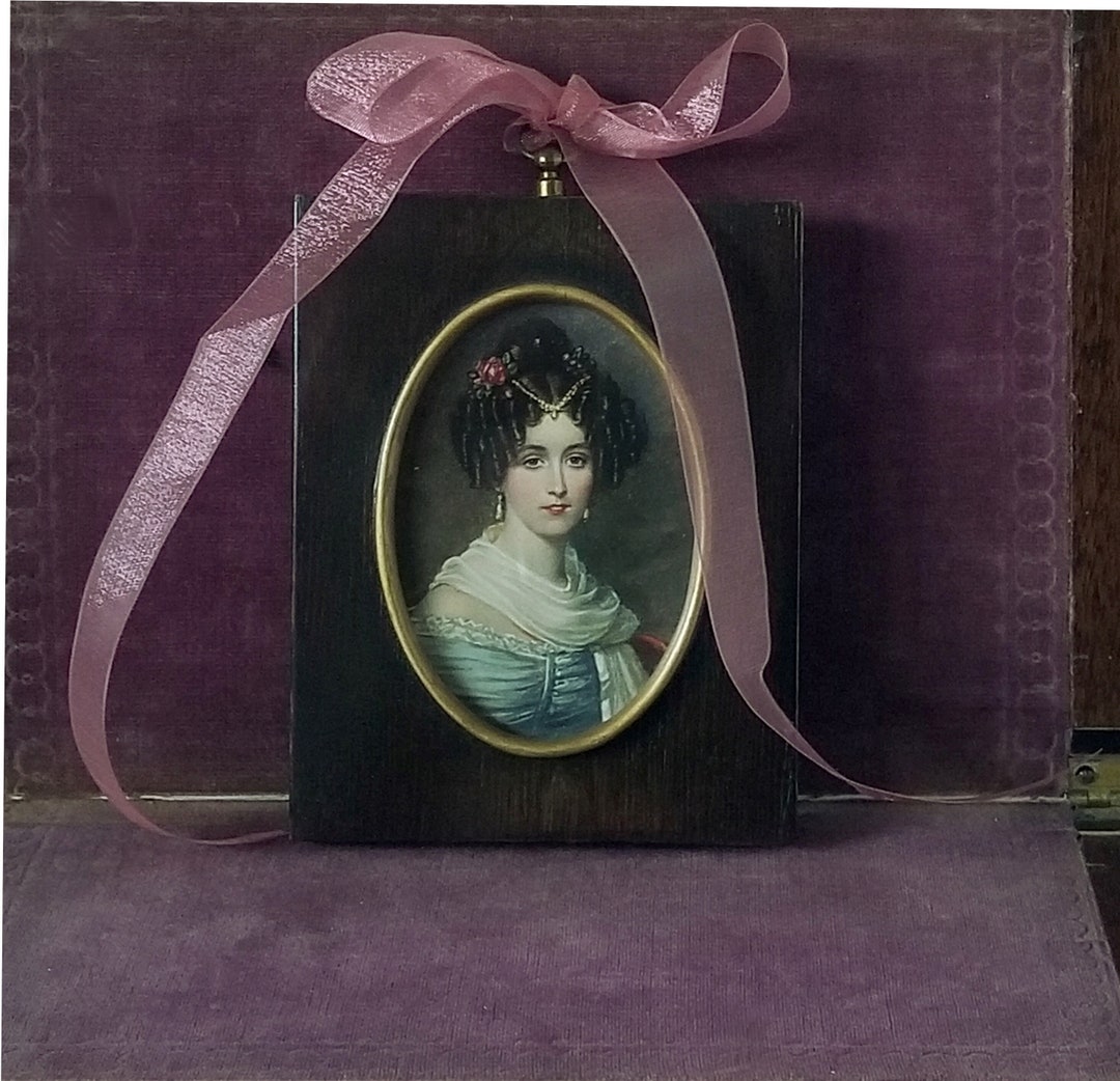Framed Portrait, Small Wooden Frame, Wooden Spandrel Frame, Portrait of ...