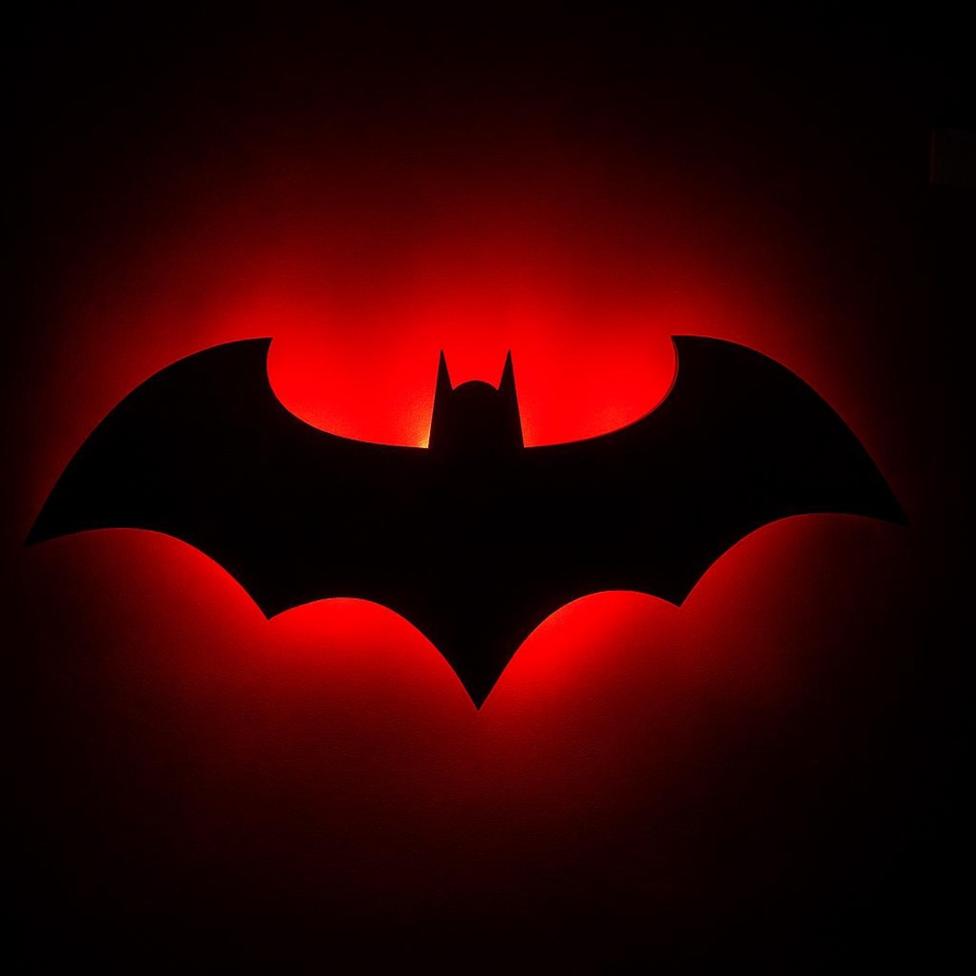 RGB Wooden Bat Wall Lamp | LED Backlit Night Light | Batman Style ...