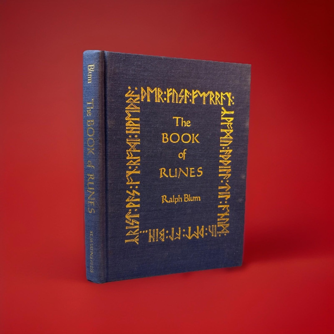 The Book of Runes Ralph H. Blum 1987 3rd Edition Hardcover Oracle Books ...