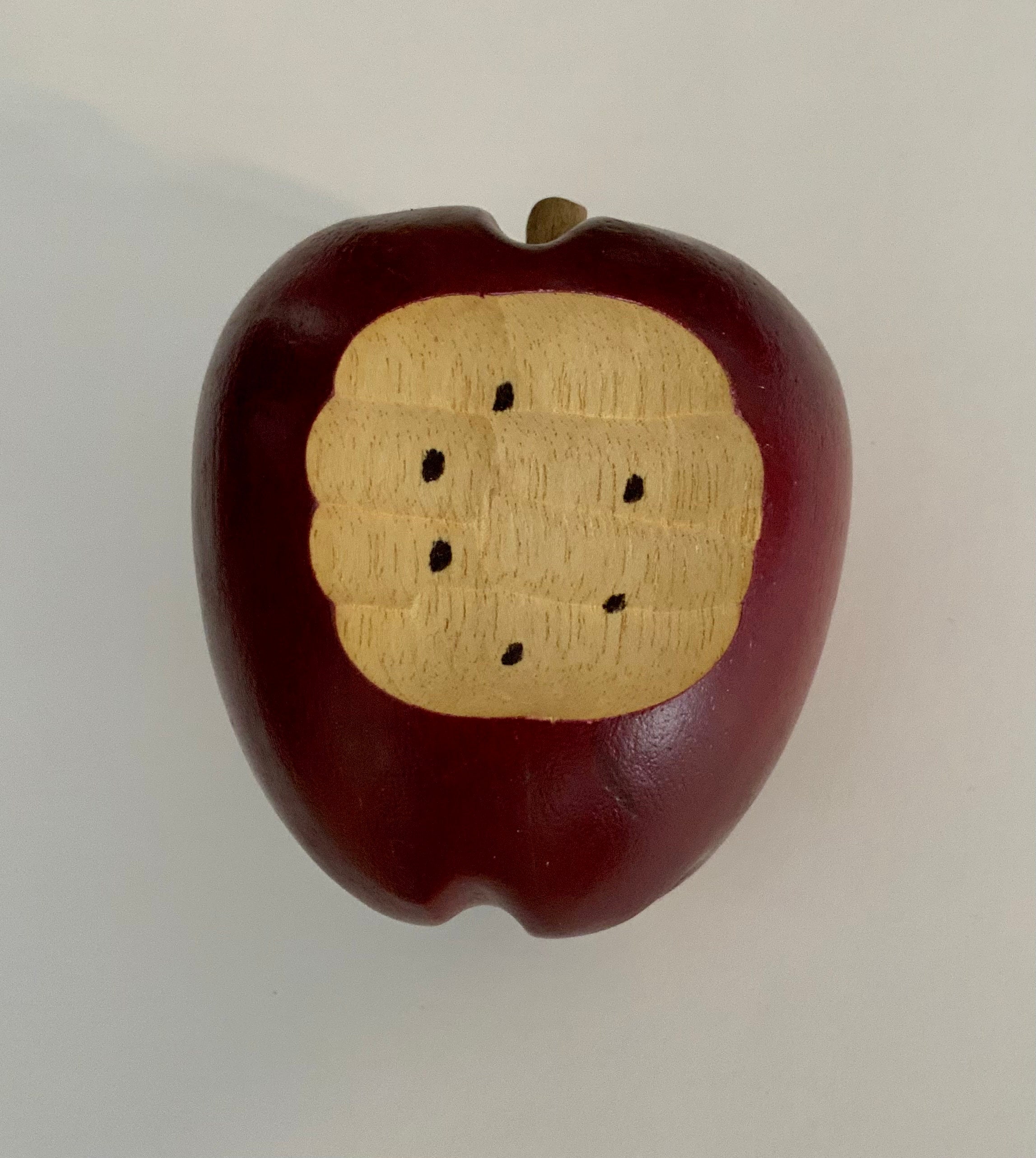 Solid Wood Quality Apple With Bite for Wreaths, Apple Fans ...