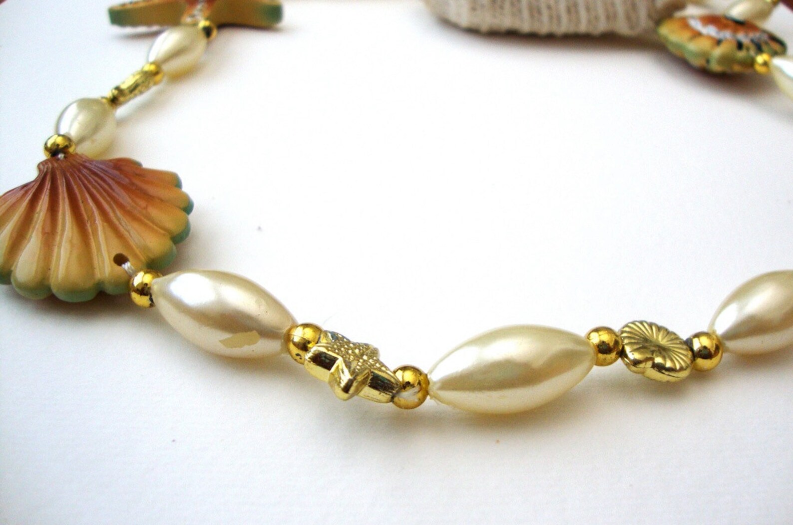 Vintage Sea Shell Necklace: Glowing Sealife Vintage Sea Life and Pearl ...