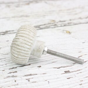 Shell Knobs, Dresser Knobs, Unique Cabinet Knobs, Beach House Decor, Coastal Drawer Pulls ...