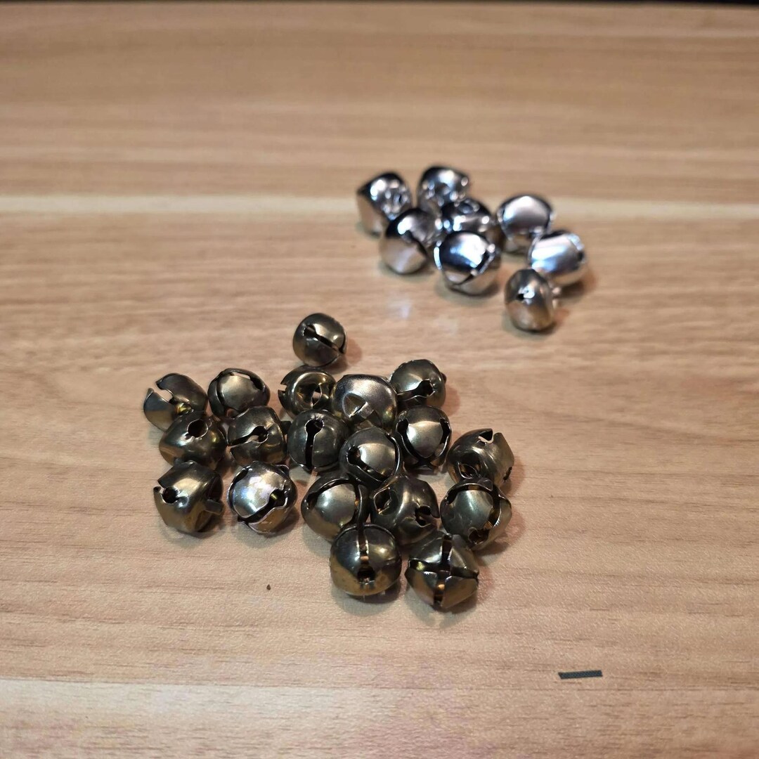 Vintage Jingle Bells Lot Mixed Sizes Silver & Brass Tone Holiday Decor ...