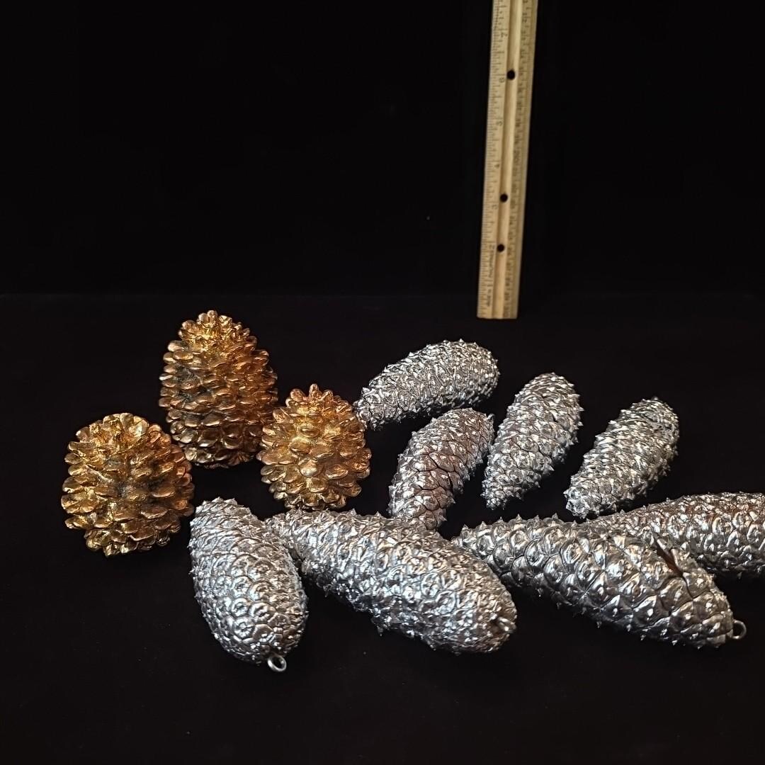 Department 51 Heavy Gold Tone Acorns Silver Toned Acorns Decorations - Etsy