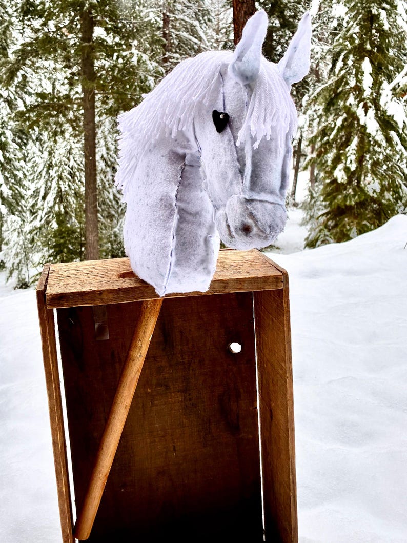 Flea Bitten Hobby Horse A3 W/ Free Fitted Sparkle Bridle *stick Not ...