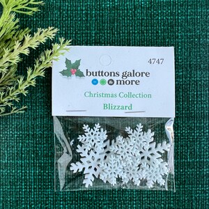 Christmas Buttons - Snowflake Buttons - Holiday Trims - Etsy