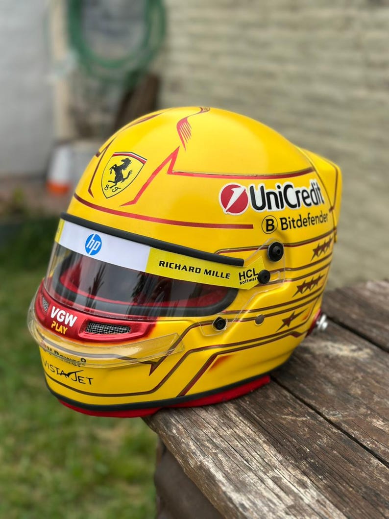 Lewis Hamilton Ferrari 2025 Formula 1 Helmet – Premium Collectible F1 ...