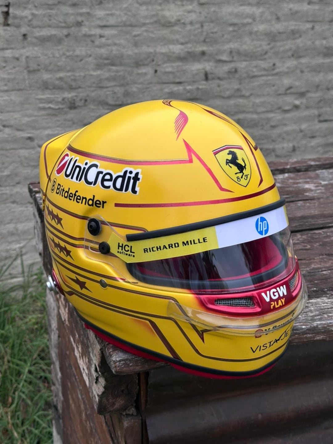 Lewis Hamilton Ferrari 2025 Formula 1 Helmet – Premium Collectible F1 ...