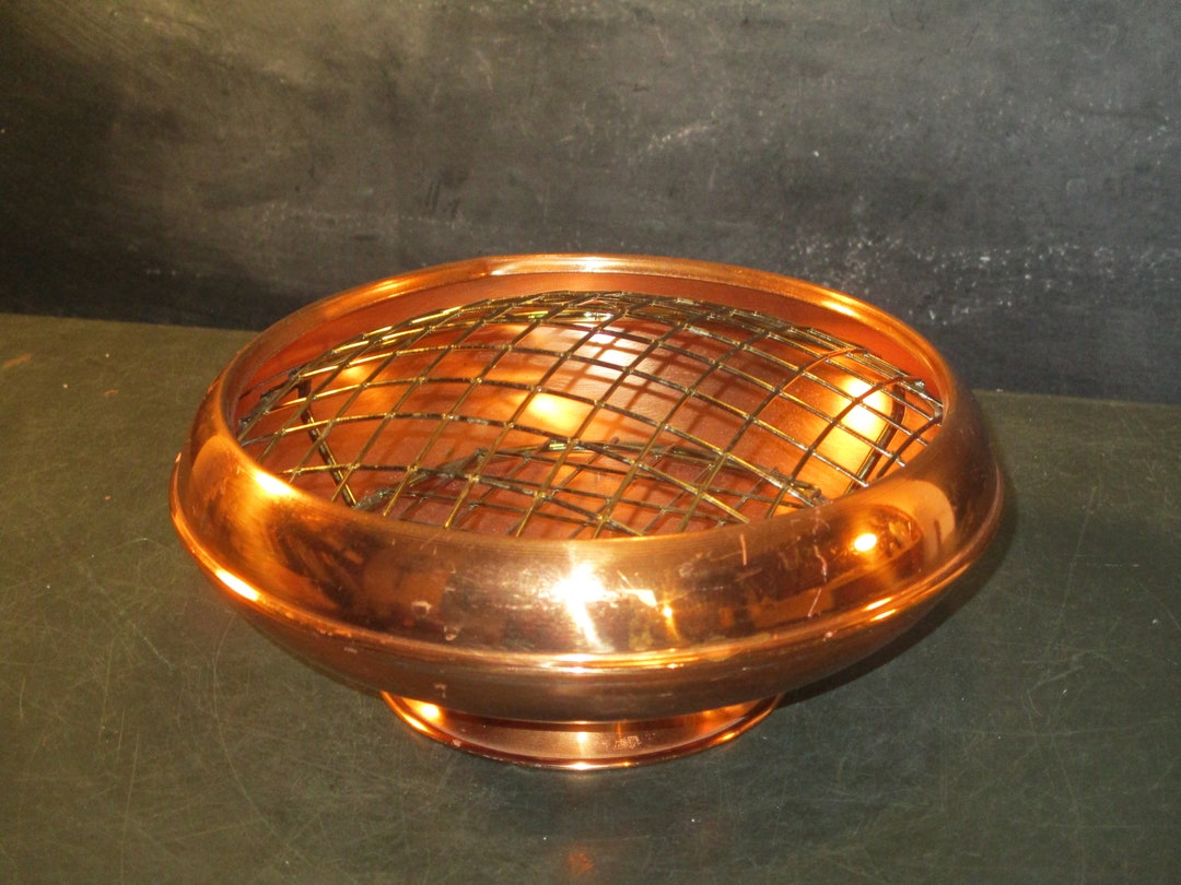 Vintage Copper Vase With Frog-flower Frog-footed Vase-coppercraft Guild ...