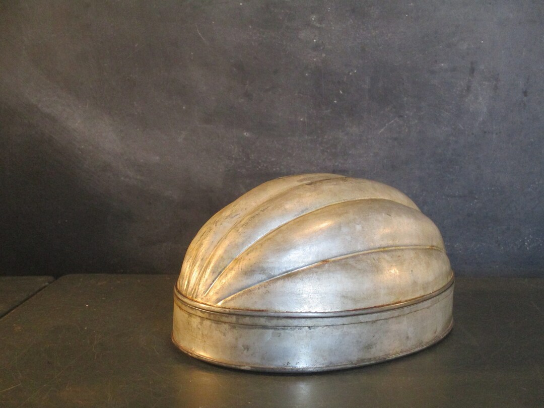 Vintage Steam Pudding Tin Mold-pudding Steamer-tinware - Etsy