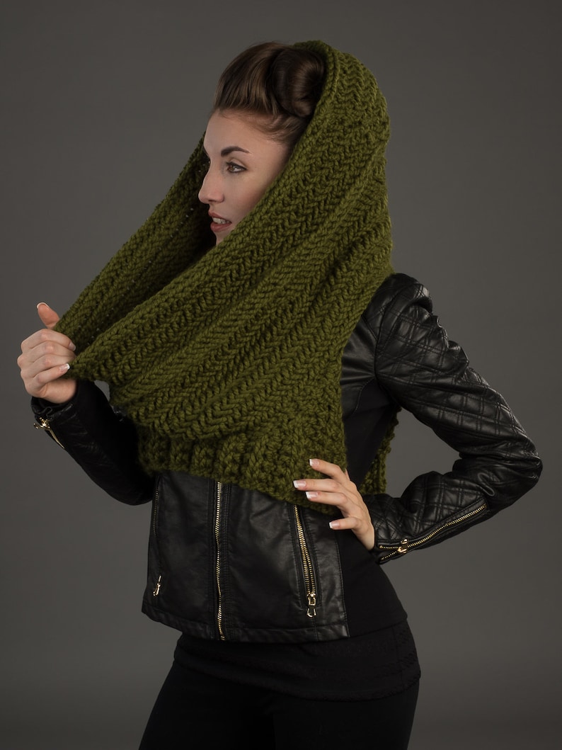 PDF Knitting Pattern:multi Way Huntress District Armor Cowl- Capitol ...