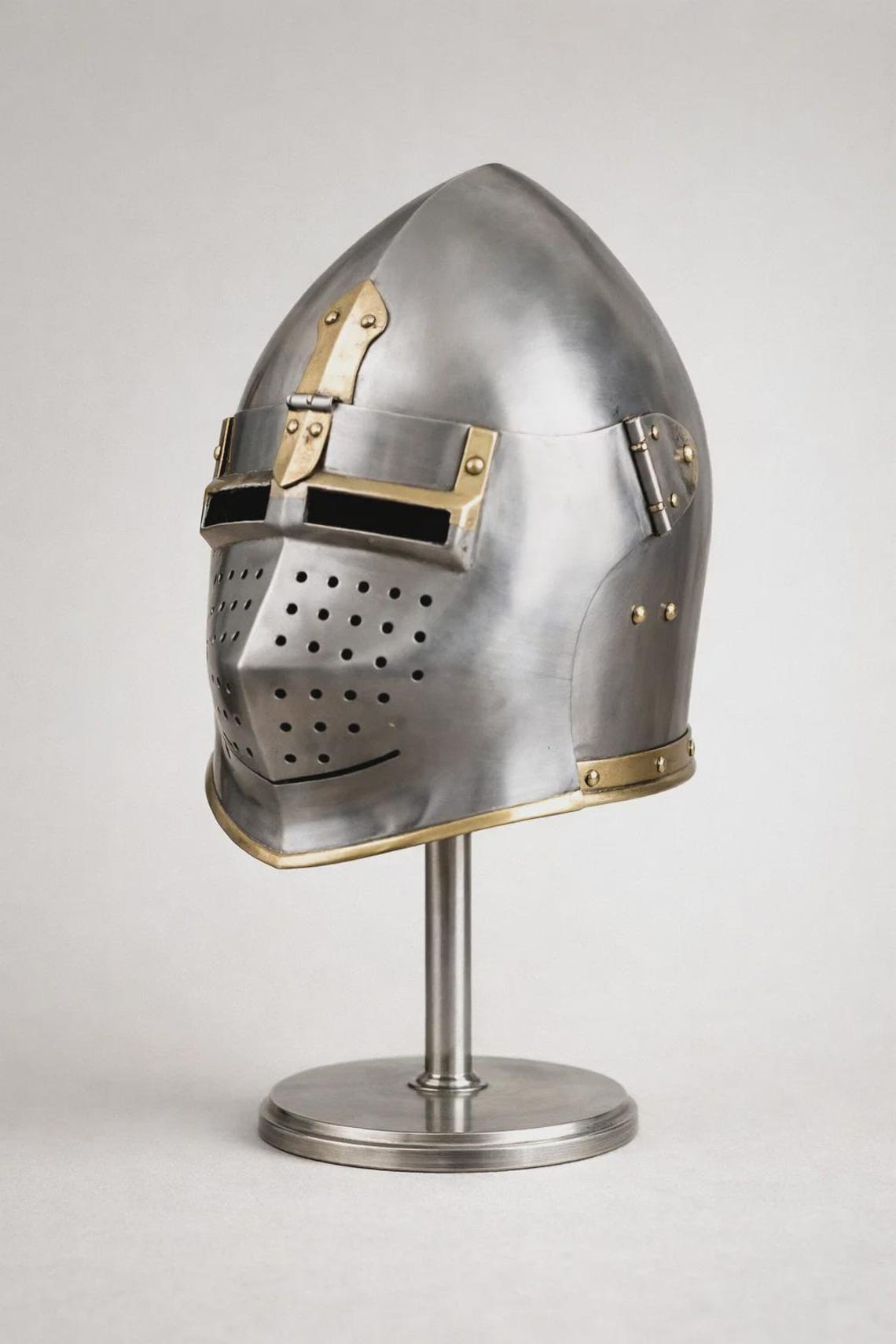 Medieval Closed Face Knight Helmet | Steel Armor Helm Display | Gothic ...