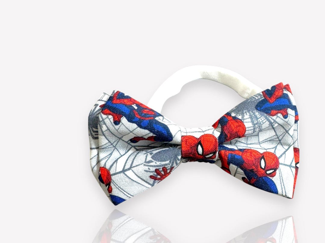 SPIDERMAN - Comic Book, Superhero Bow Tie - Pre-tied Bowtie for All ...