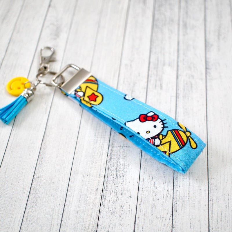 Hello Kittys Key Chain - Etsy