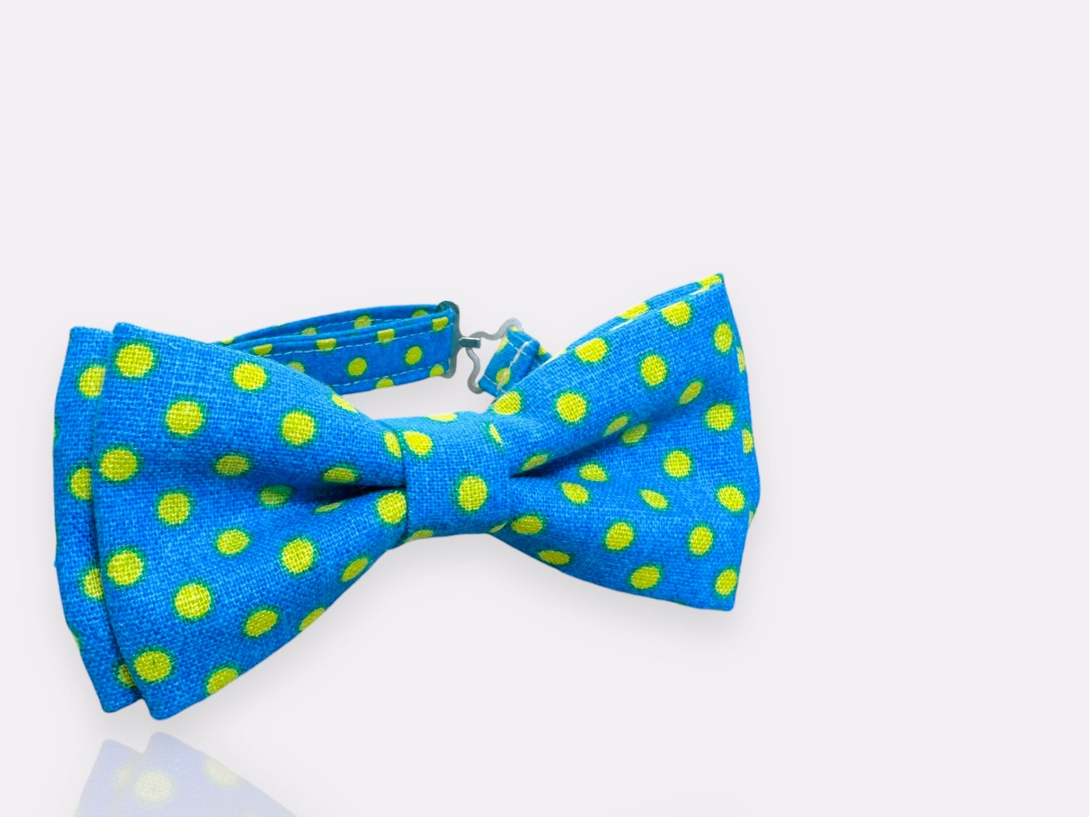 Roger Rabbit Bow Tie: Yellow Polka Dot Blue Pre-tied Bowtie - Etsy