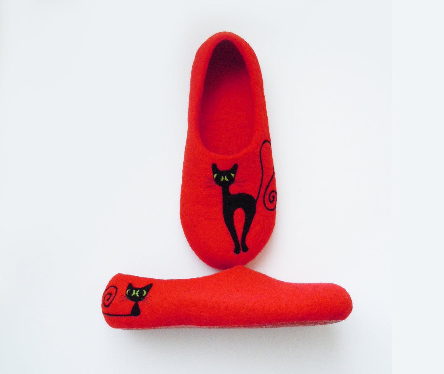 Felted Bright Red Colour Slippers BLACK CAT - Etsy