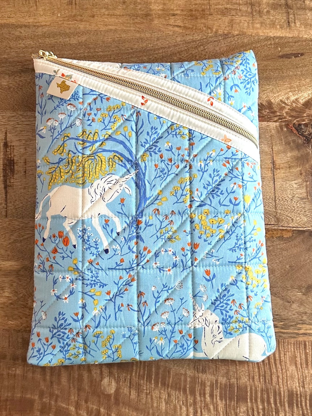 Unicorns Large Quilted Zippered Book Pouch, Hemingway Pouch - Etsy